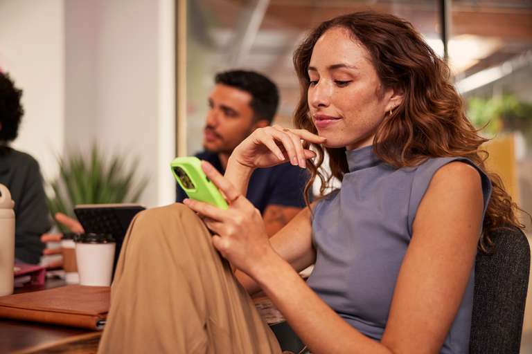 Team Building Family Feud Questions For Work | Wellhub